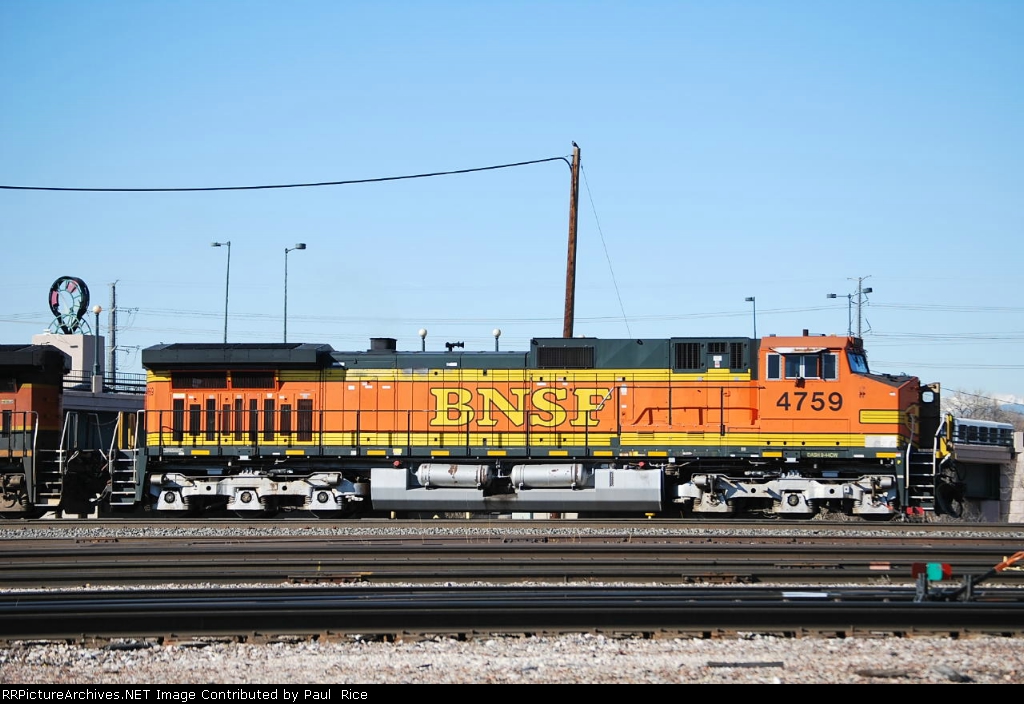 BNSF 4759